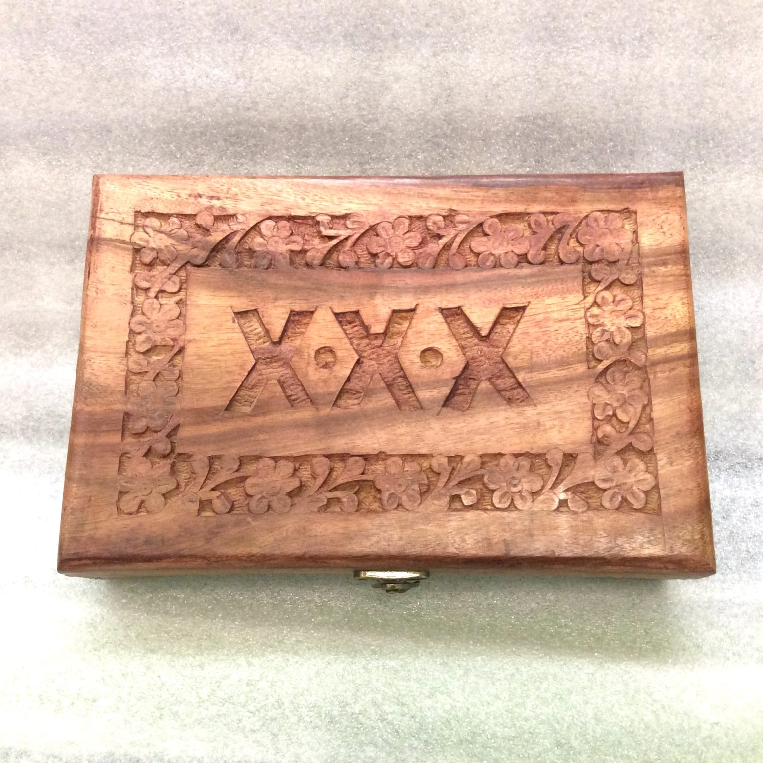 Boite a rouler, spliff box large, en bois massif – Natural Mystic