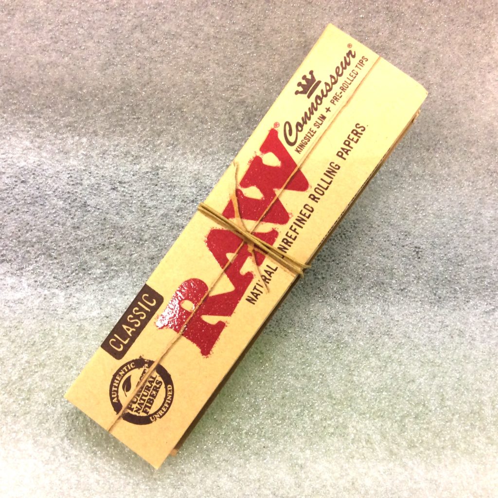 Feuilles RAW avec cartons pré-roulés – Natural Mystic